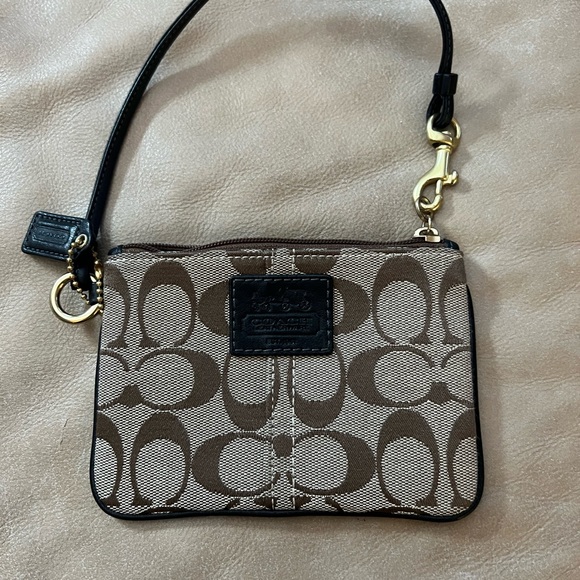 Coach | Bags | Coach Wrislet | Poshmark